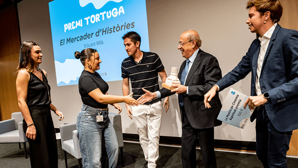 Los alumni Eduard Milà, Laura Piqué i Marta Pradell ganan el Premio ...